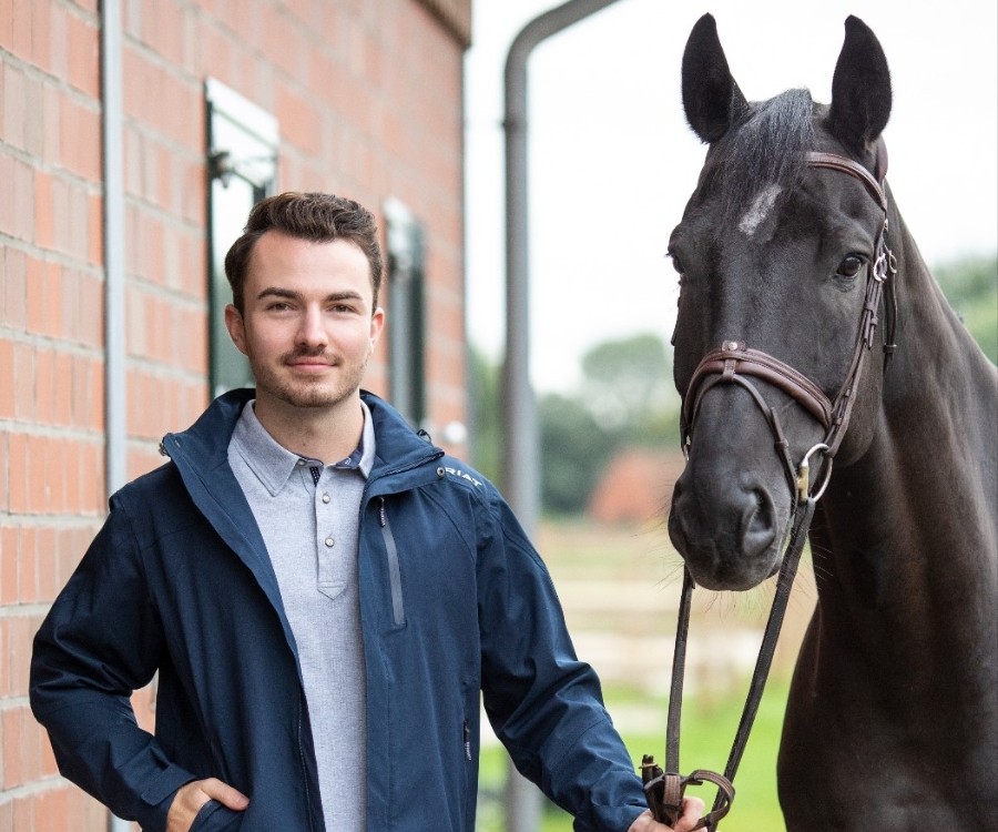 The Equine Warehouse